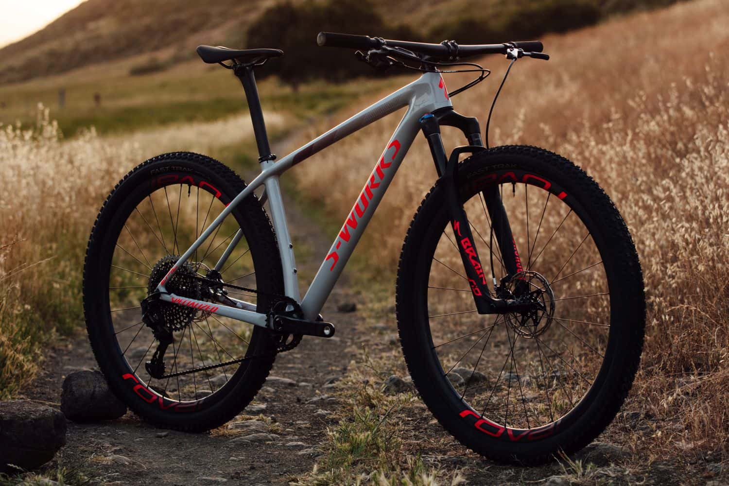 Specialized Epic Hardtail: Erster Fahrbericht des neuen Race-Hardtails für 2020