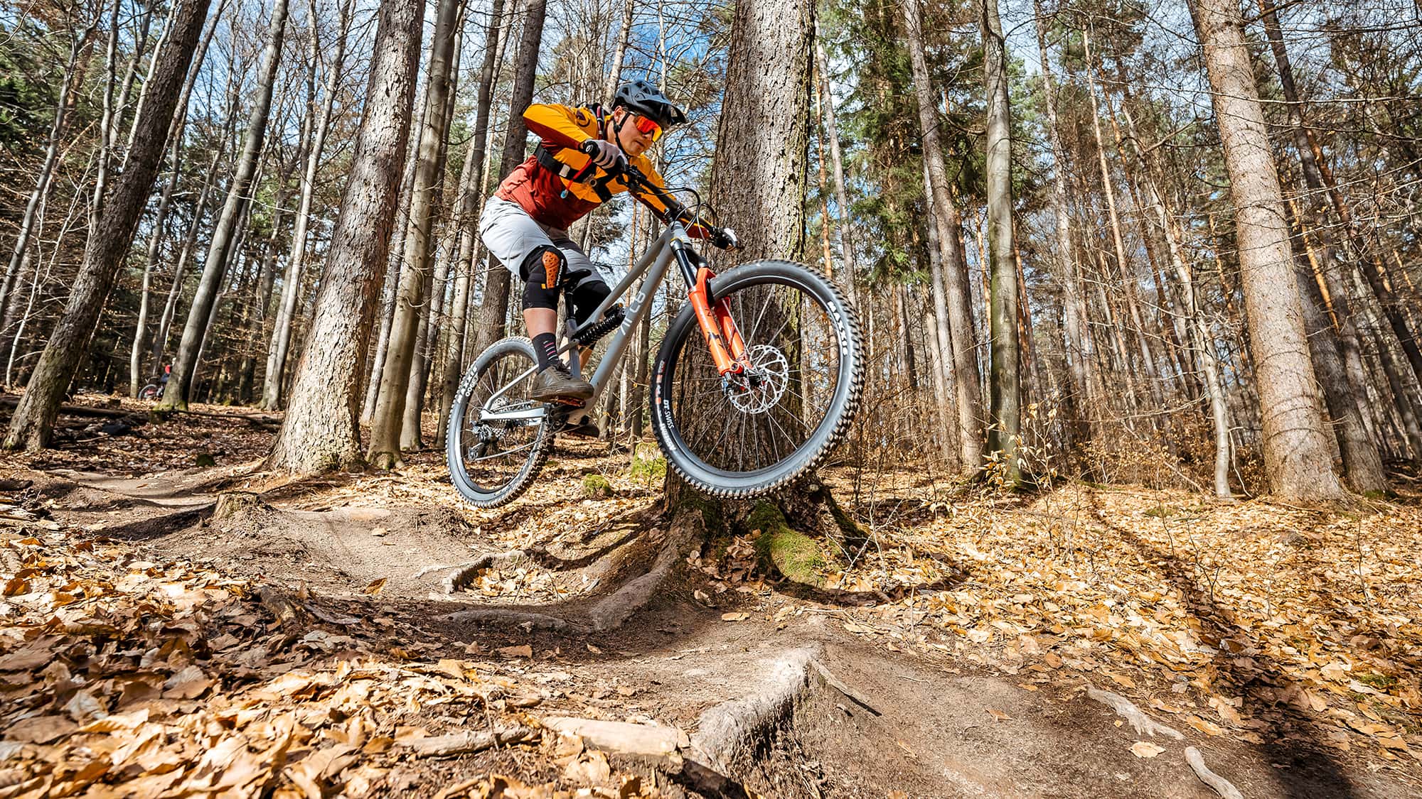 Arc8 Extra Coil Launch Edition im Test: Exklusiver Enduro-Spaß