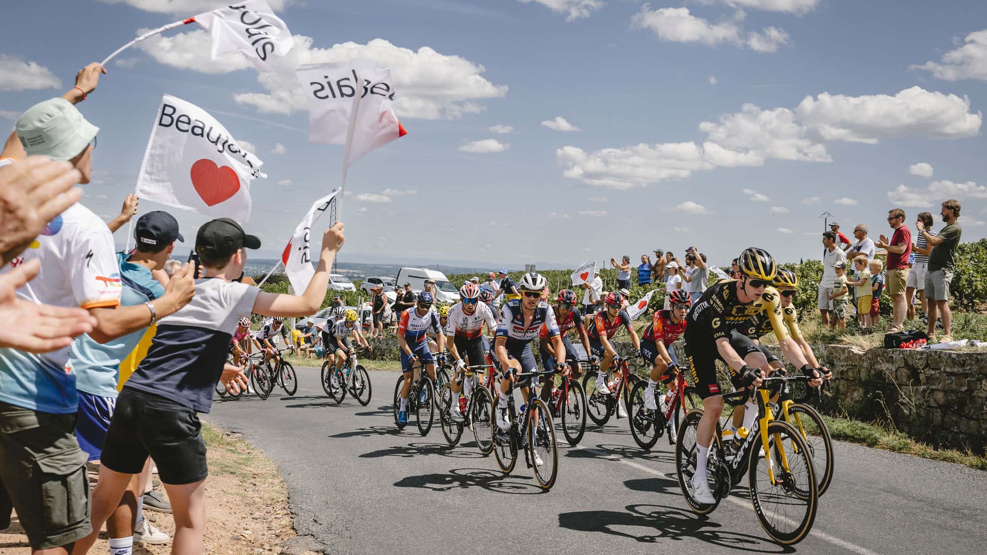 2. Staffel jetzt auf Netflix: Tour de France – Im Hauptfeld