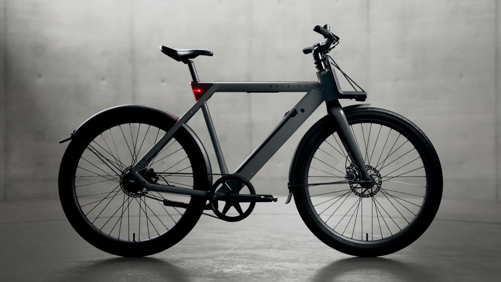 Raleigh ONE: Neues E-Bike für die Stadt mit App, GPS & Alarm