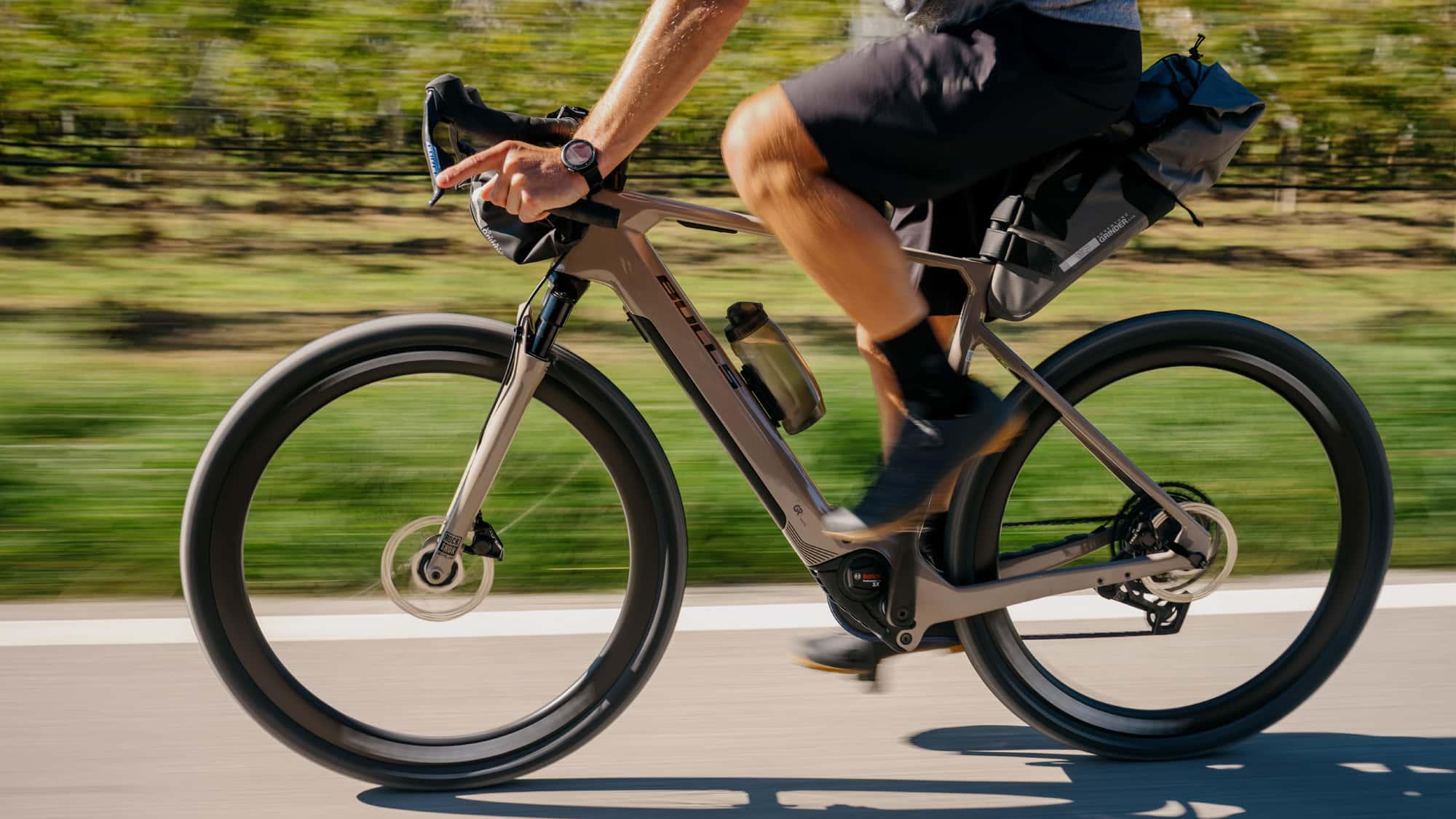 Neues E-Gravelbike: Bulls präsentiert das Machete Evo SX 2